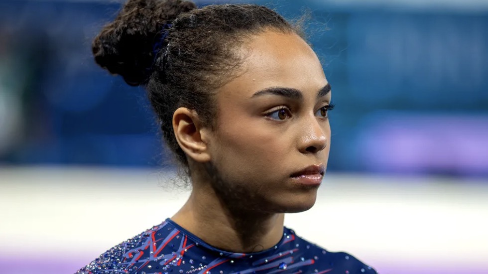Users Express Disappointment That 16-Year-Old Gymnast Hezly Rivera Is ...
