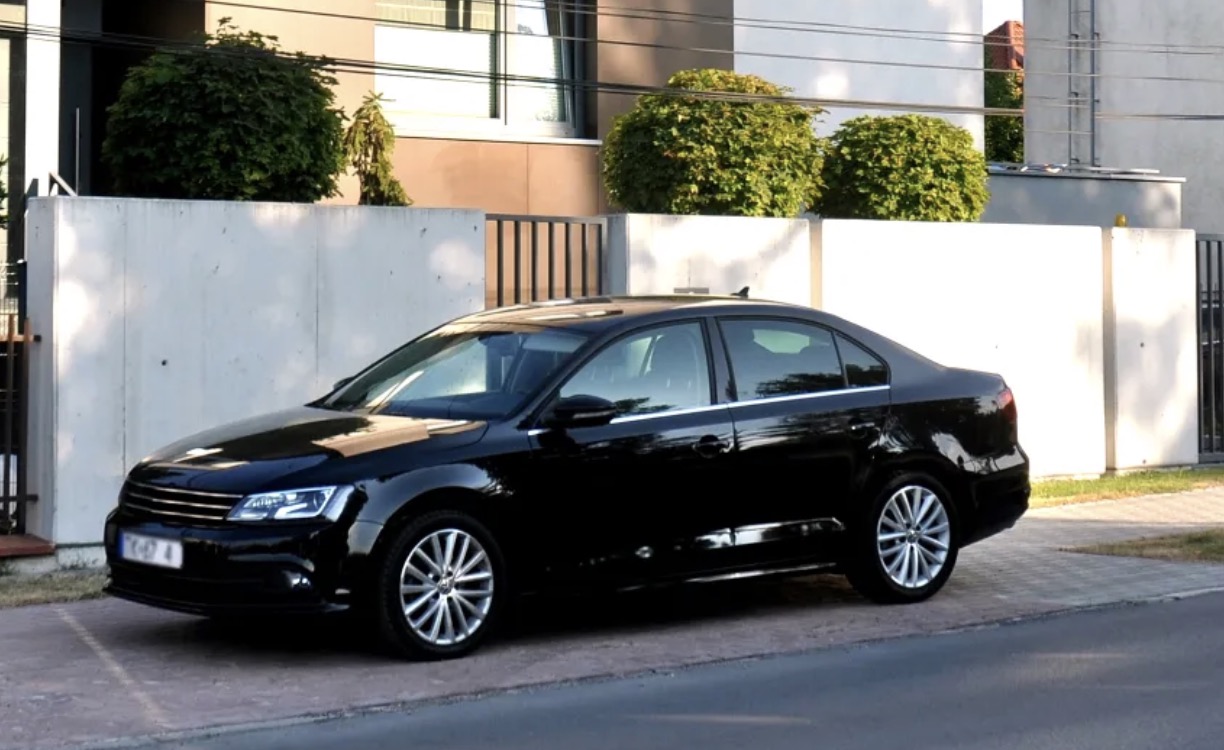 My Husband Might Have Concealed His Affair Had I Not Inspected One Item in His Car | LOLitopia