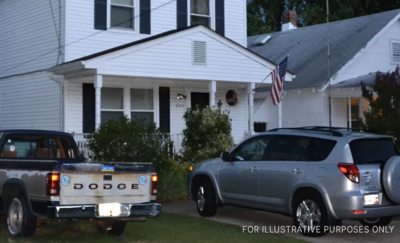 Bickering Neighbors Construct Wall Along Property Boundary, Awaken to ...